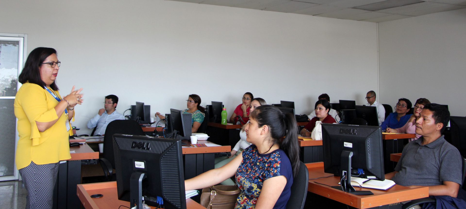 Capacitaciones sobre el proceso de dotación de recursos humanos y el ...