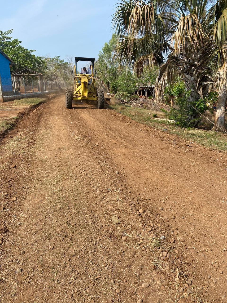 El CIV trabaja en más de 50 kilómetros de carretera rural en Santo ...