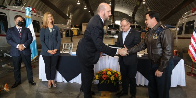 Guatemala refuerza combate aéreo contra el narcotráfico - Gobierno de Guatemala