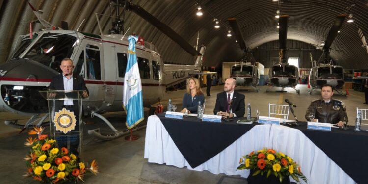 Guatemala refuerza combate aéreo contra el narcotráfico - Gobierno de Guatemala